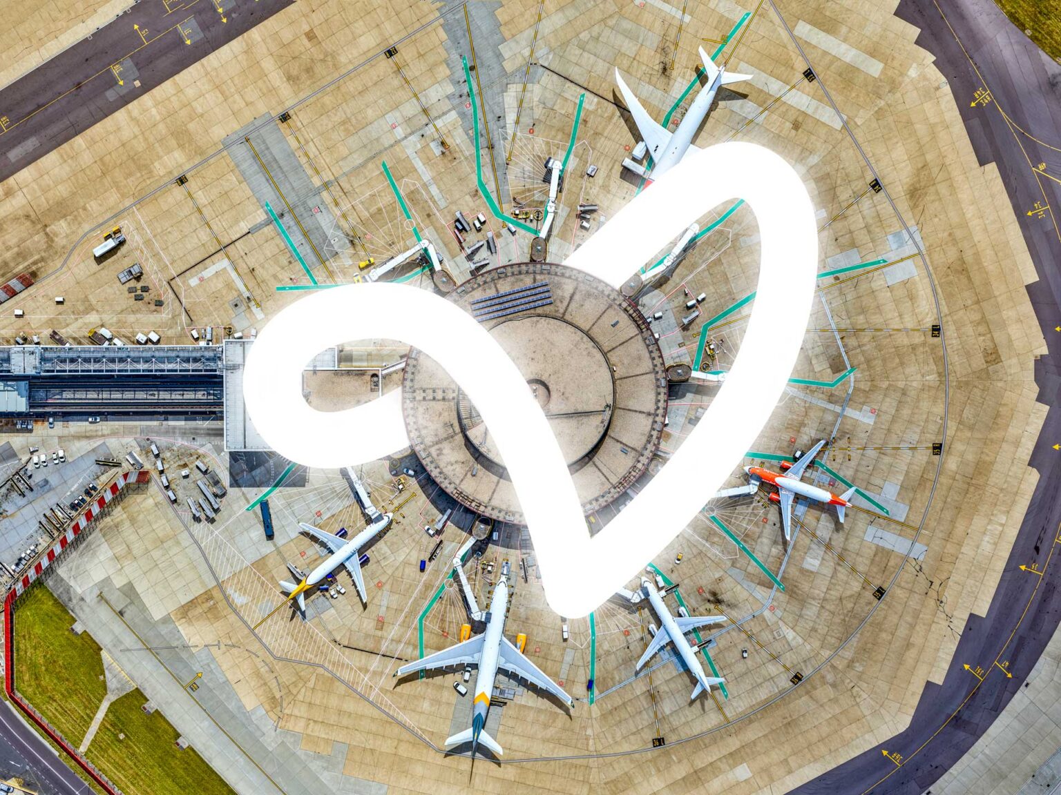 Smart airport solutions | Improve airport performance